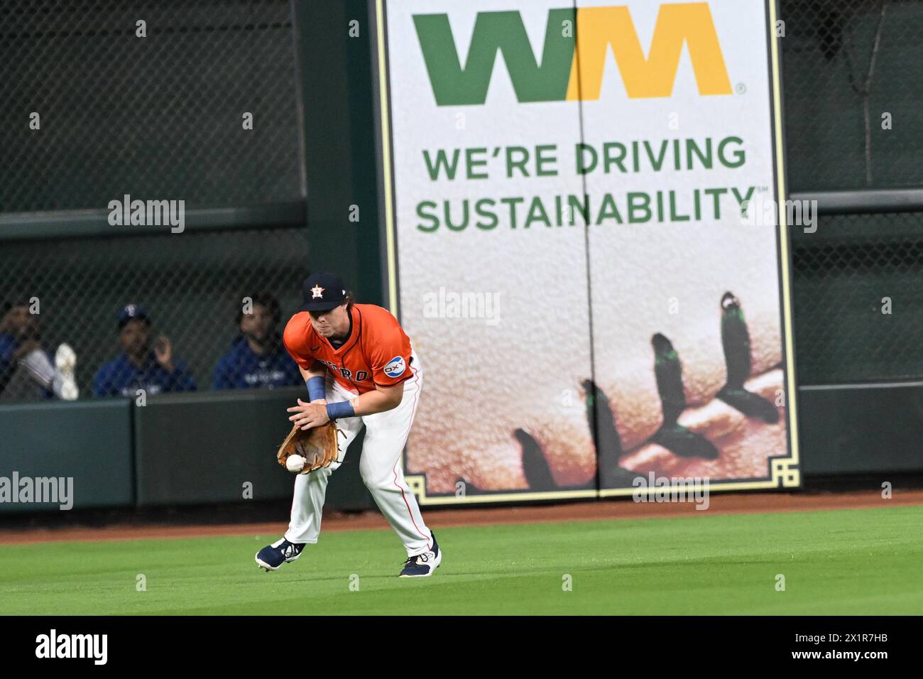 Houston Astros outfielder Jake Meyers (6) fields a single by Texas ...