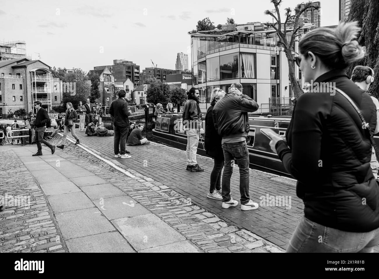On regents canal london Black and White Stock Photos & Images - Alamy