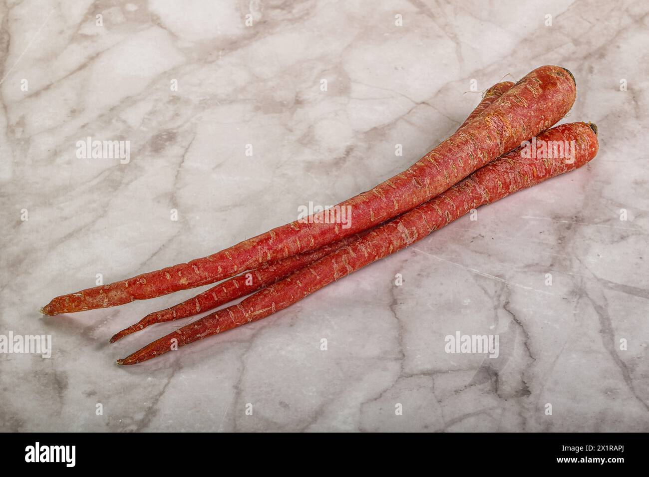 Indian red carrots indian market hi-res stock photography and images ...