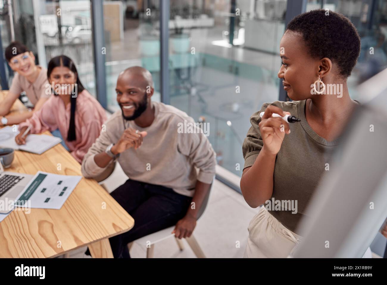Employee engagement workshop hi-res stock photography and images - Alamy