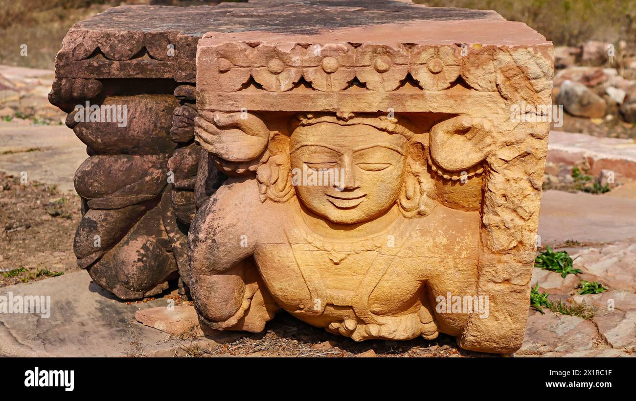 Sculpture of kichak hi-res stock photography and images - Alamy