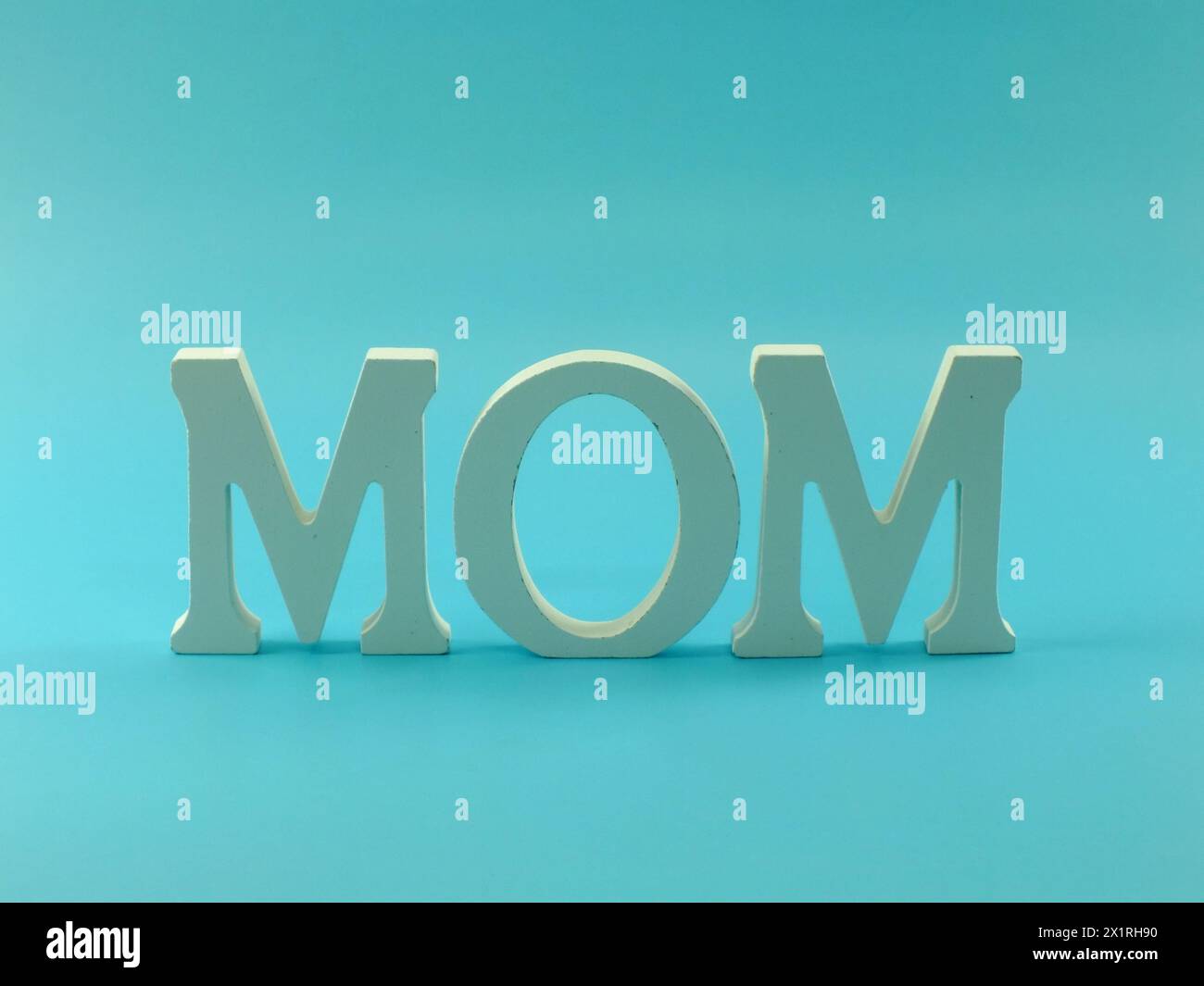 word text mom with space background mothers day concept Stock Photo - Alamy