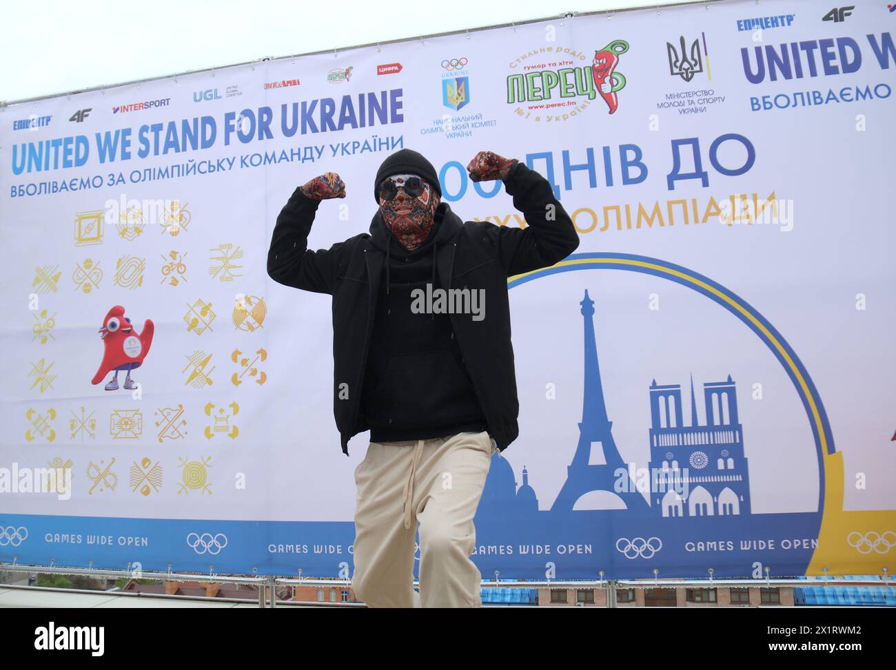 Non Exclusive: KYIV, UKRAINE - APRIL 17, 2024 - Member of the Kalush ...
