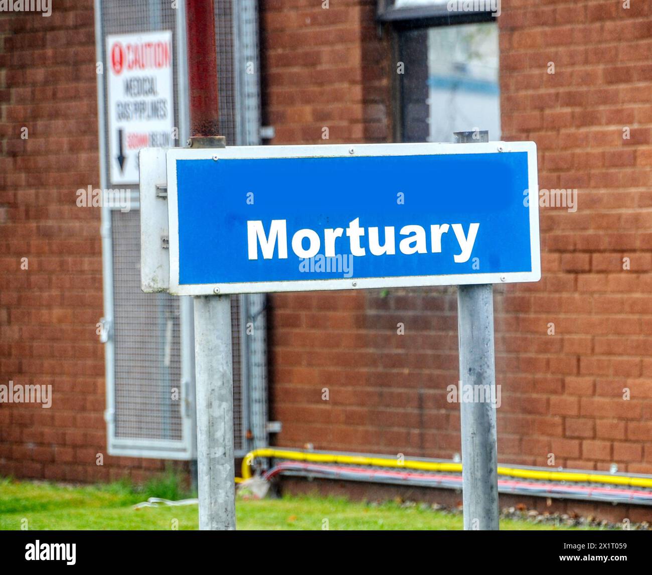 Hospital mortuary sign hi-res stock photography and images - Alamy