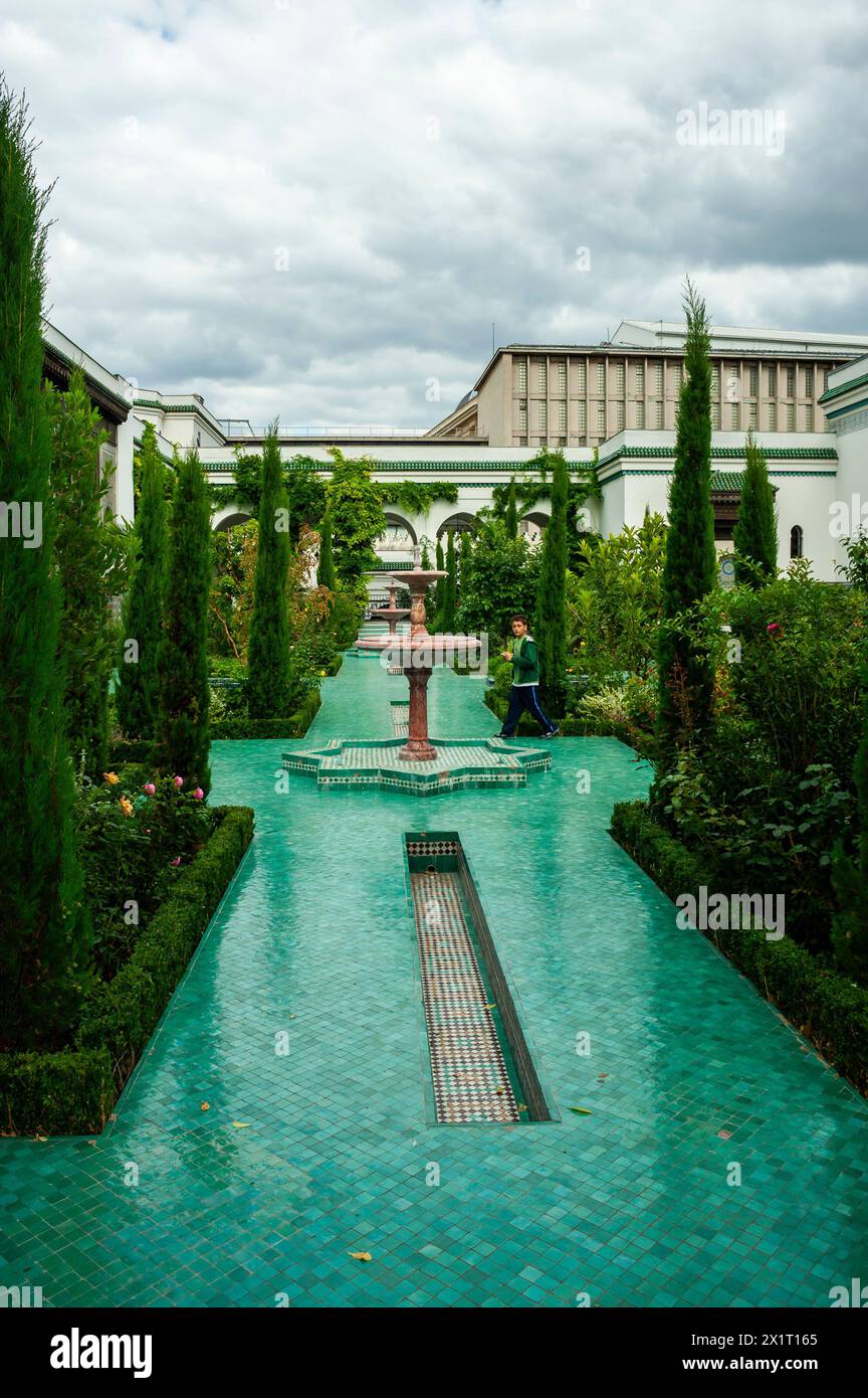 Arabian architecture belief building capital cities hi-res stock ...