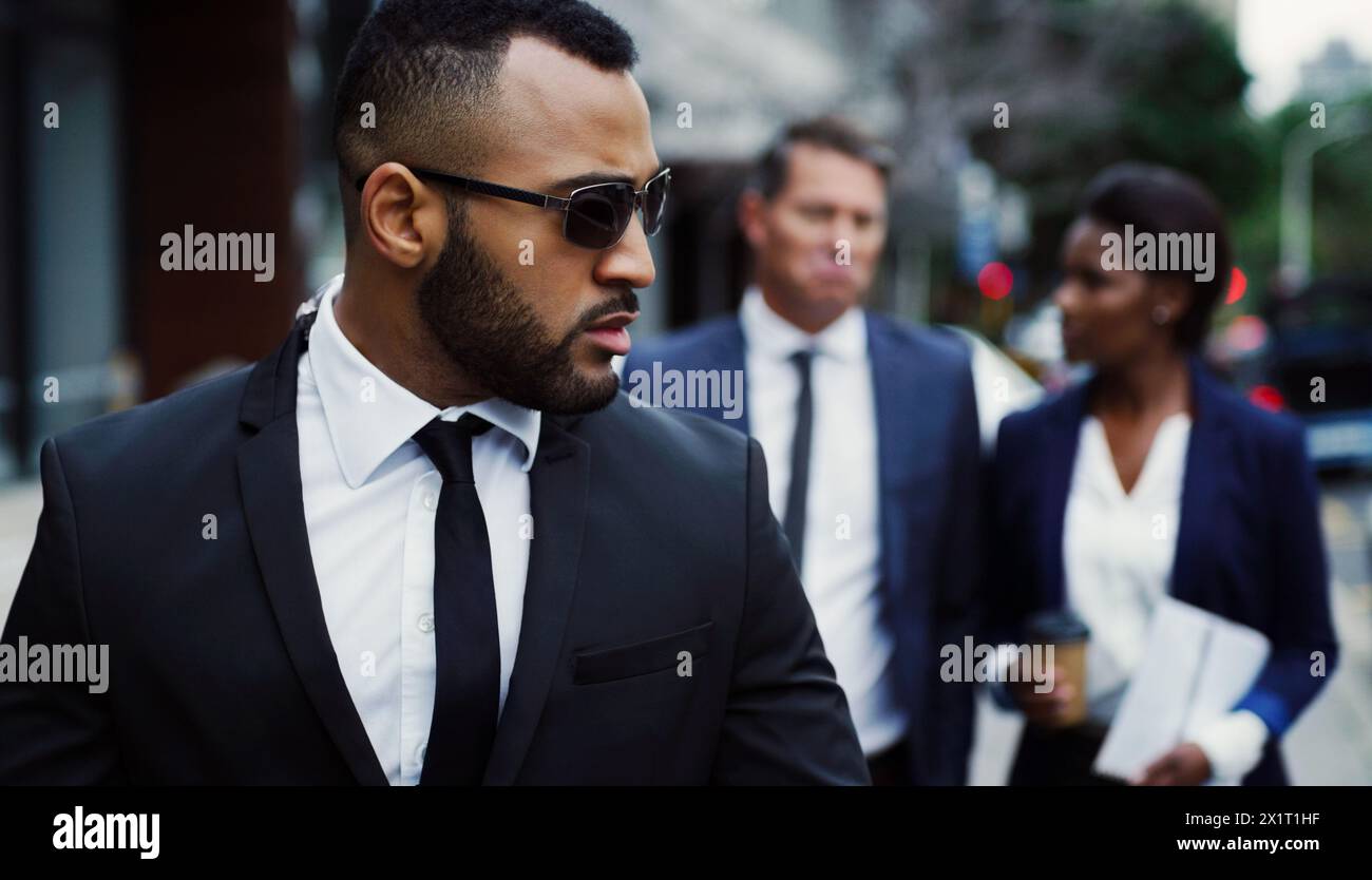 Bodyguard and businesswoman hi-res stock photography and images - Alamy