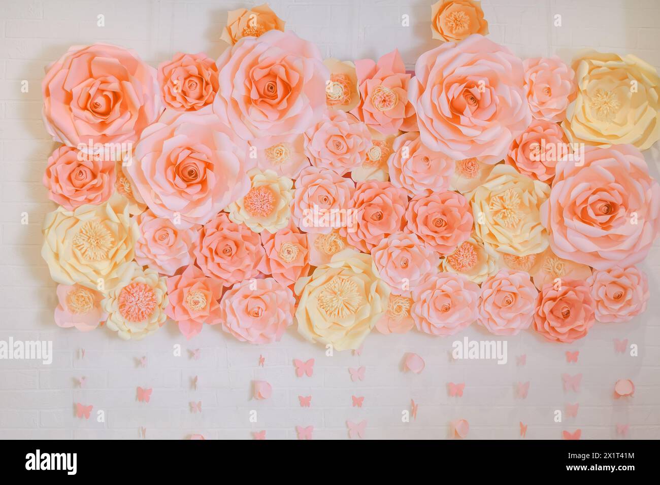 Paper flowers white paper origami flowers creative composition bouquet ...