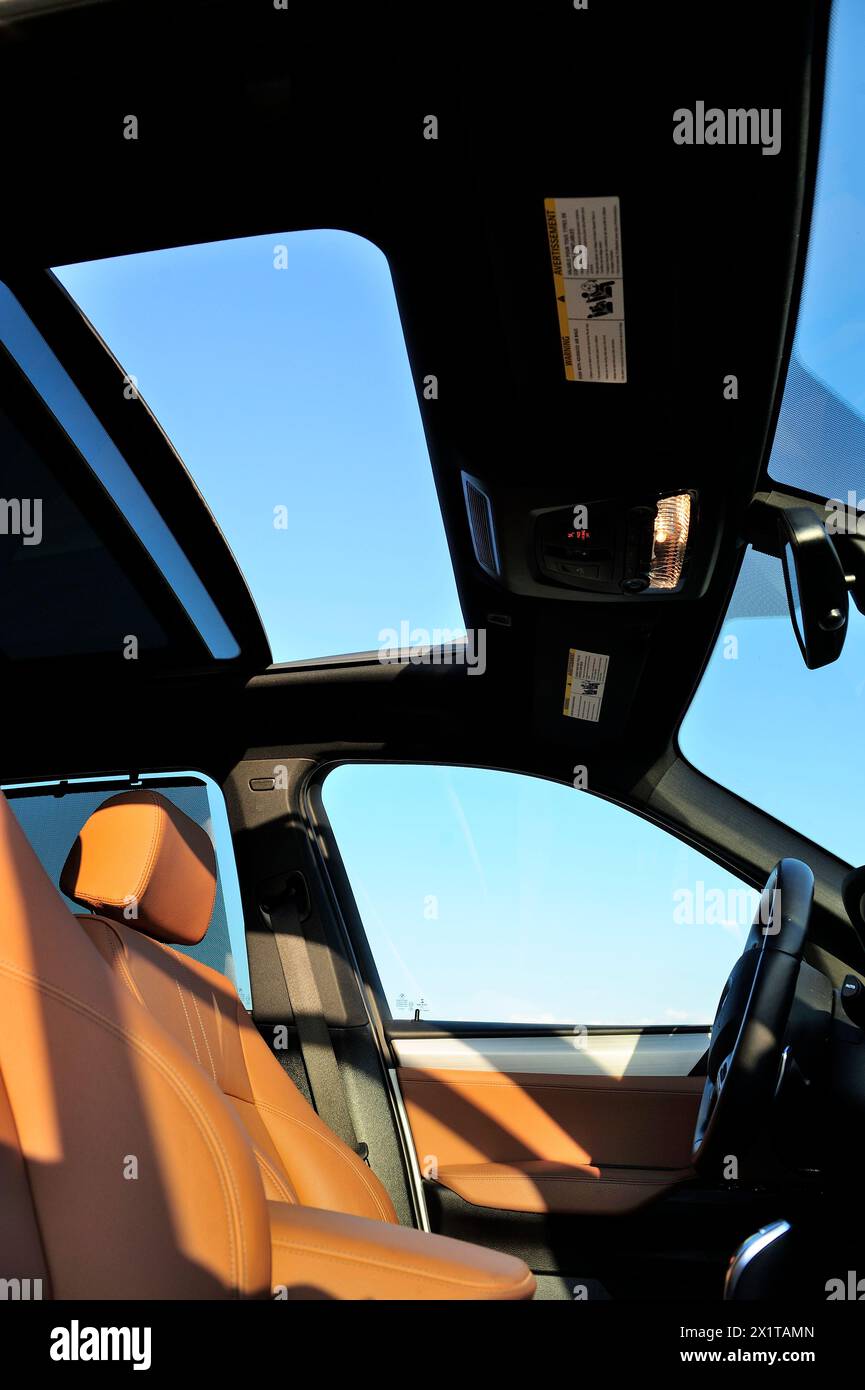 Open air cockpit hi-res stock photography and images - Alamy