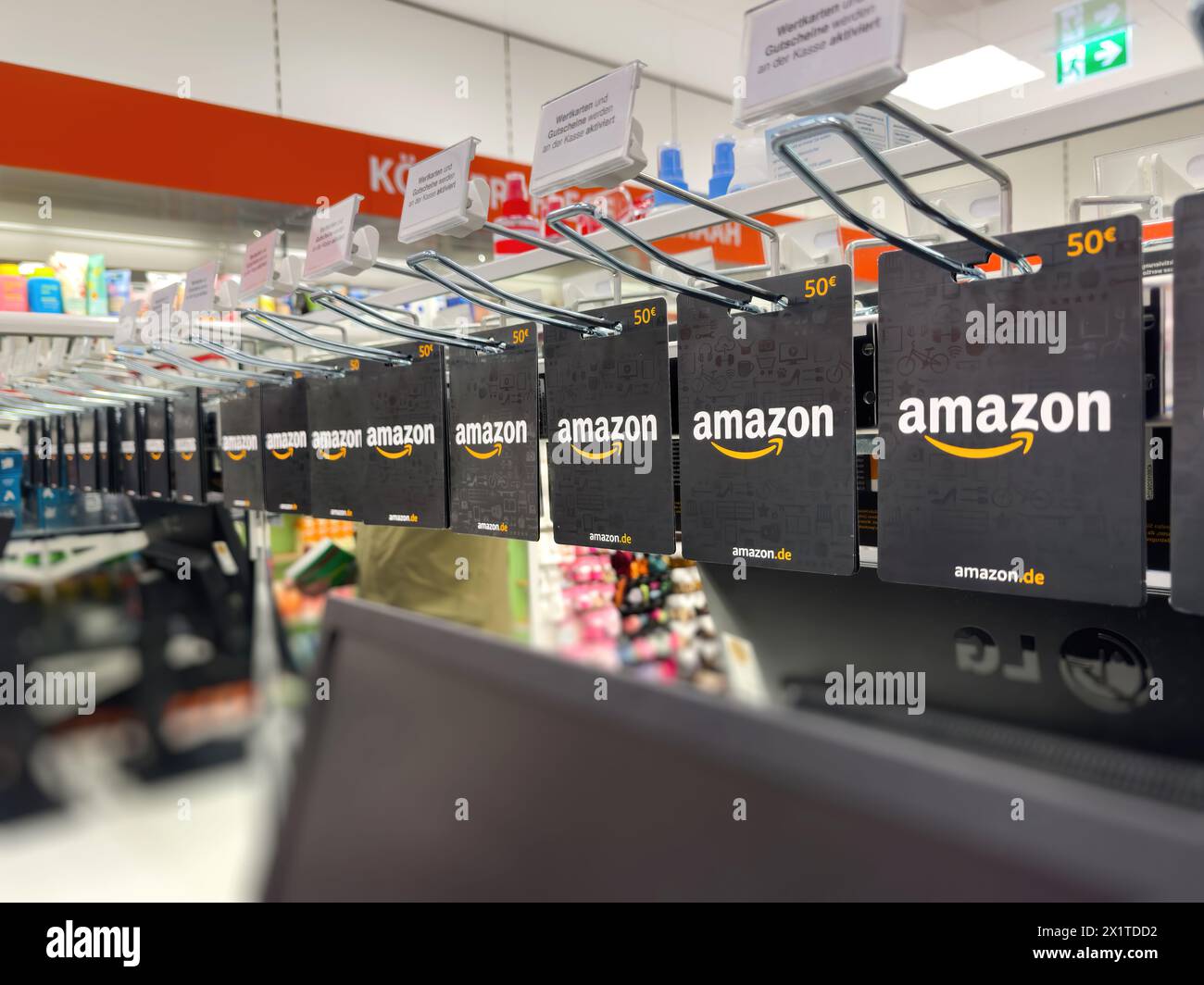 Amazon gift voucher hi-res stock photography and images - Alamy