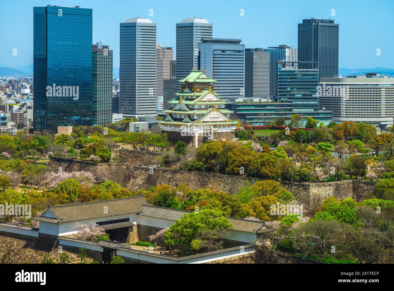 Main keep and the wall of Osaka Castle at osaka city, japan Stock Photo ...