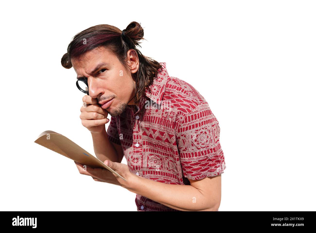 Man holding magnifying glass hi-res stock photography and images - Alamy