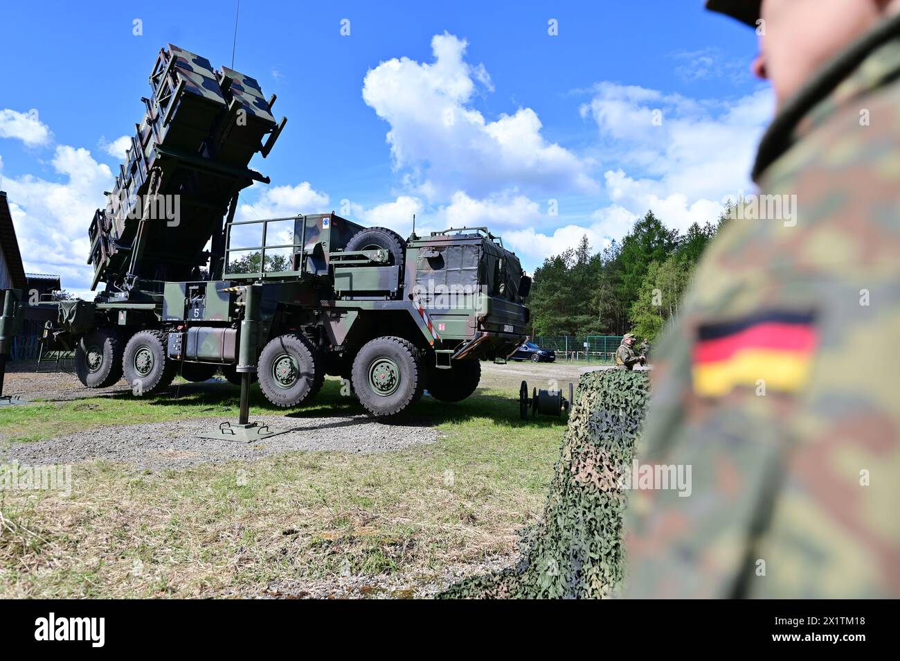 Munster, Germany. 18th Apr, 2024. A Patriot anti-aircraft missile ...