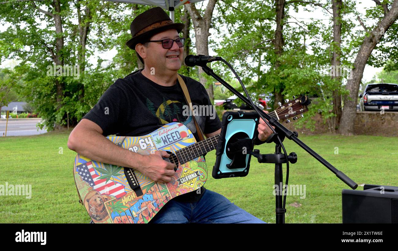 Guitar farm hi-res stock photography and images - Alamy