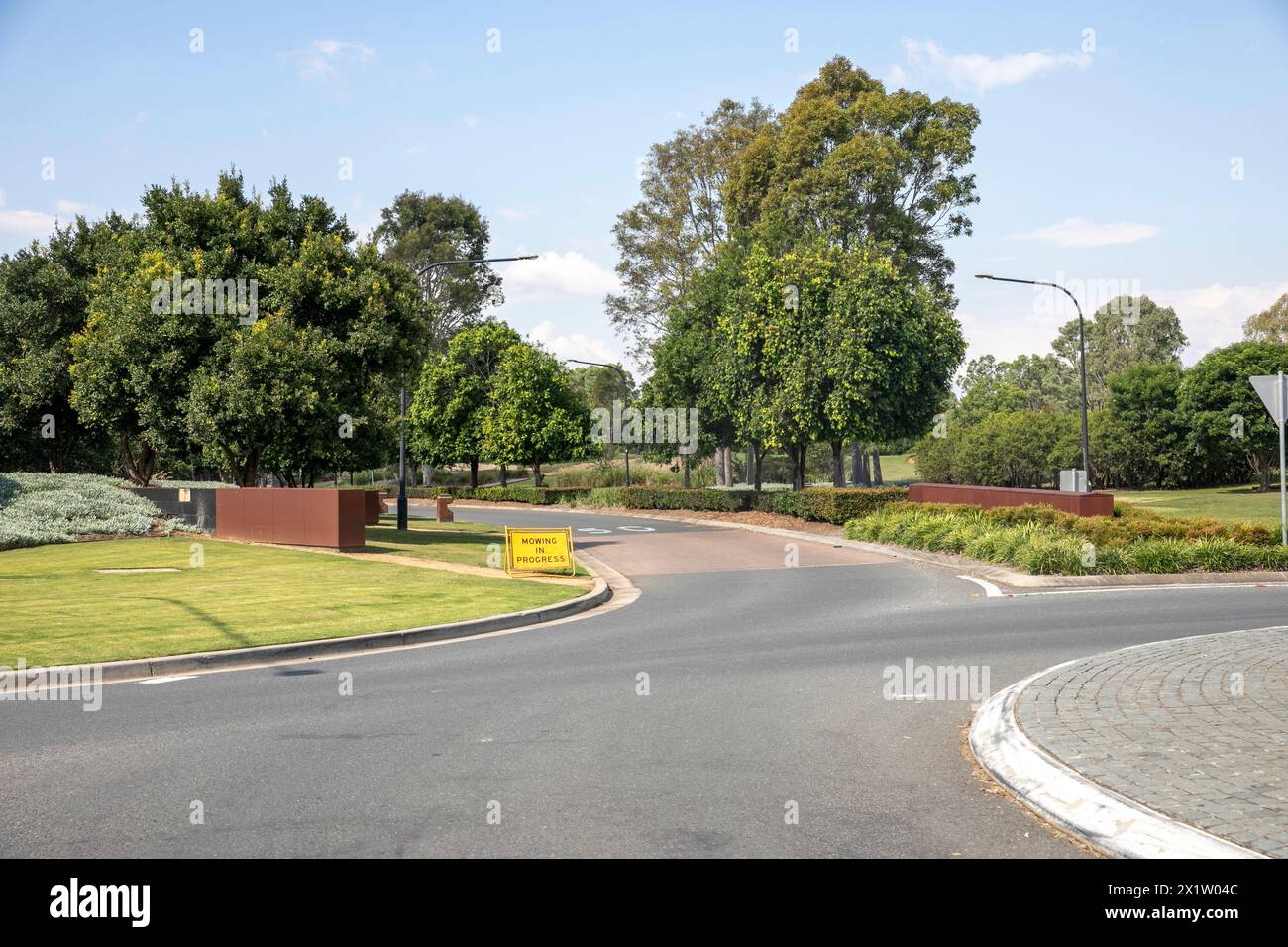 Australian golf resort, Twin Creeks golf and country club in Luddenham ...