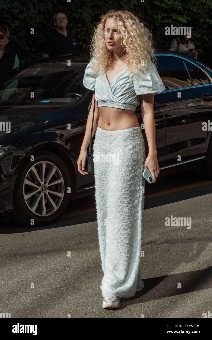 A Guest Outside Karoline Vitto Show Supported By Dolce And Gabbana During