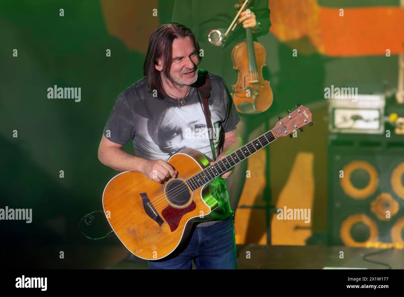 Der schottische Rocksänger Ray Wilson geb. 8.9.1968 während eines ...