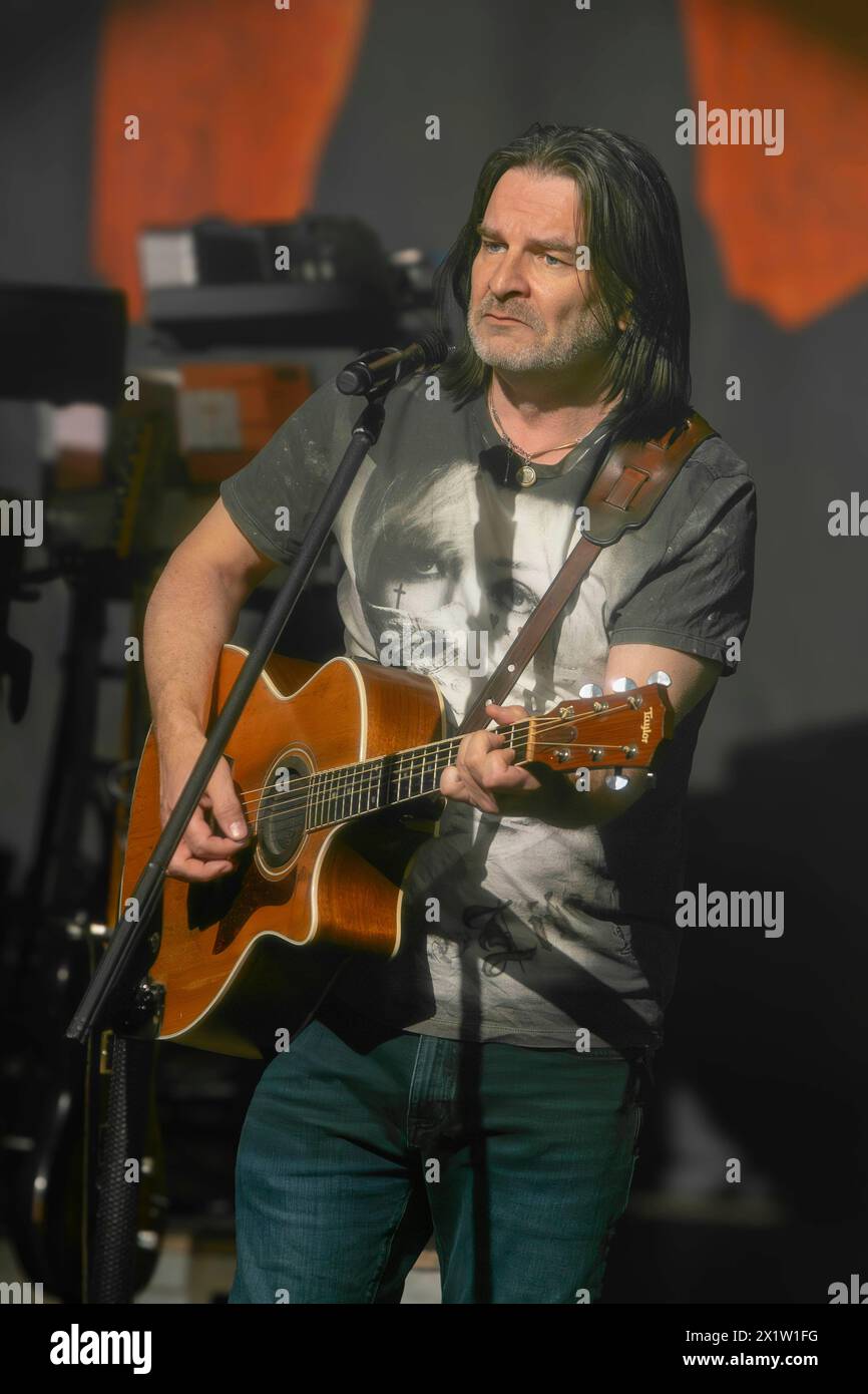 Der schottische Rocksänger Ray Wilson geb. 8.9.1968 während eines ...