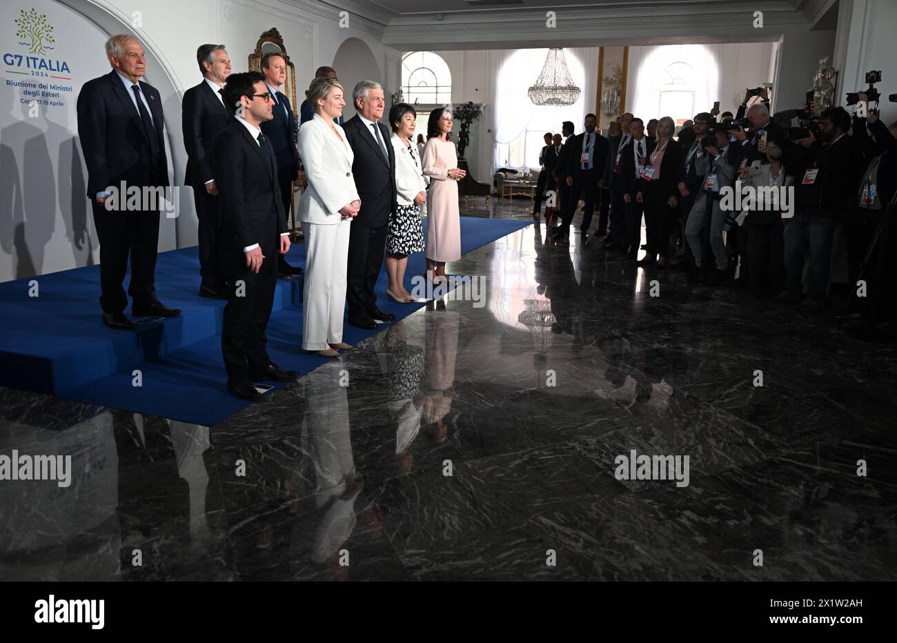 Capri, Italy. 18th Apr, 2024. The foreign ministers stand together for ...
