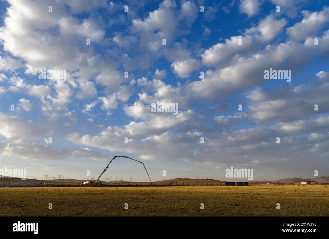 XILINGOL, CHINA - APRIL 18, 2024 - A 500 kV power plant is delivered to ...