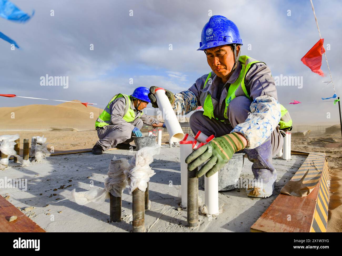 XILINGOL, CHINA - APRIL 18, 2024 - Builders work at the construction ...