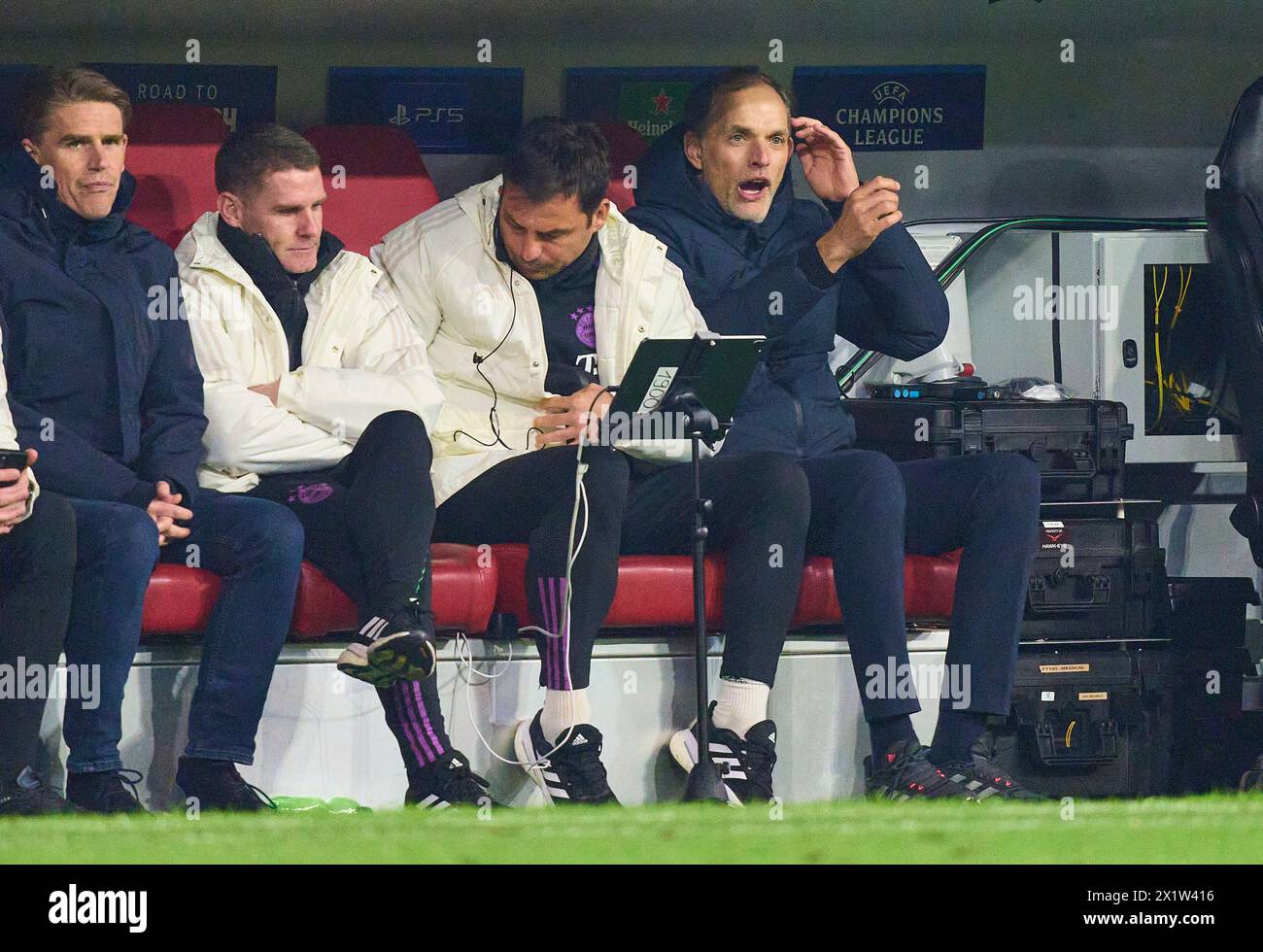 Trainer Thomas Tuchel (FCB), team manager, headcoach, coach, Co-Trainer ...