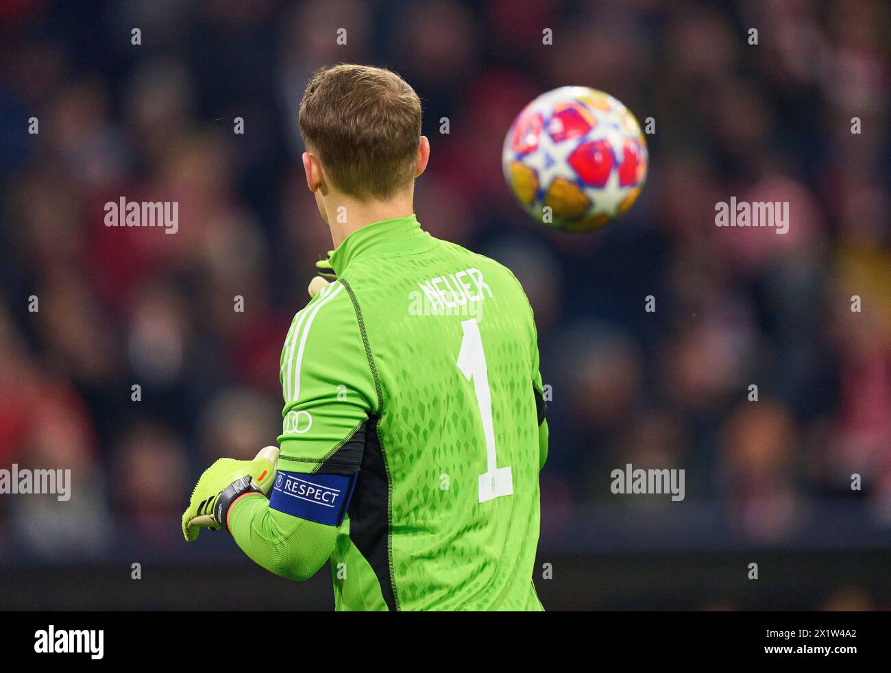 Manuel NEUER, goalkeeper FCB 1 in the quarter final match FC BAYERN ...