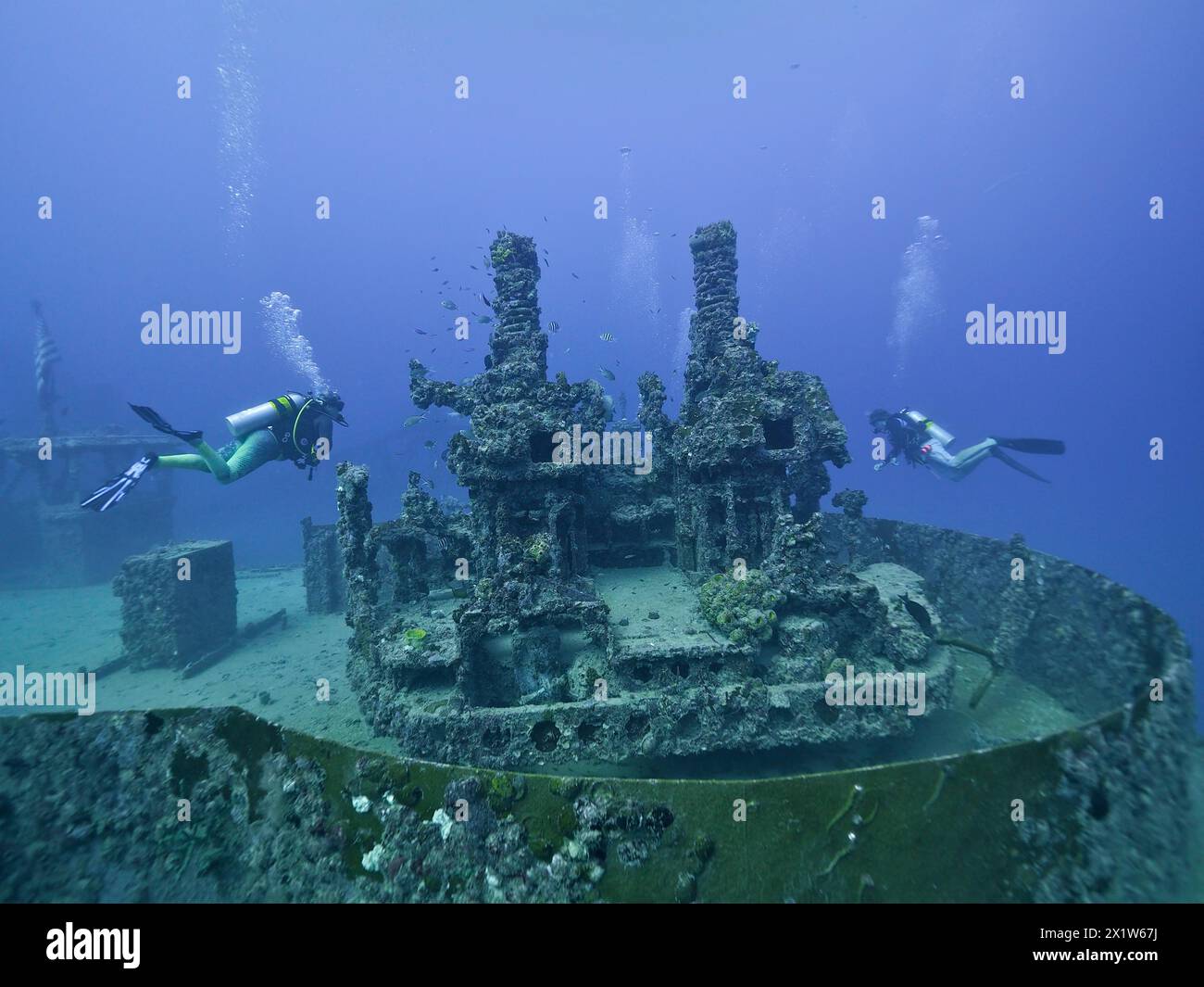 Superstructure on the wreck of the USS Spiegel Grove, dive site John Pennekamp Coral Reef State ...