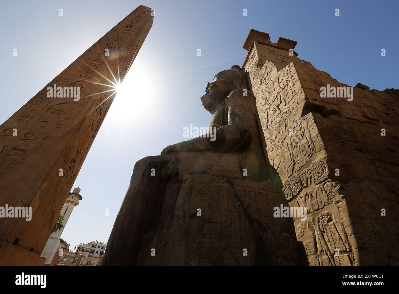 (240418) -- BEIJING, April 18, 2024 (Xinhua) -- This photo taken on ...