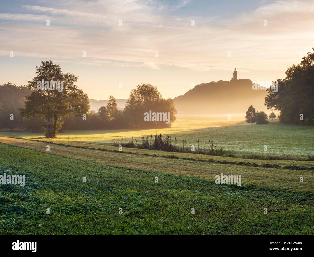 Landscape with Virnsberg Castle in the morning light with morning fog ...