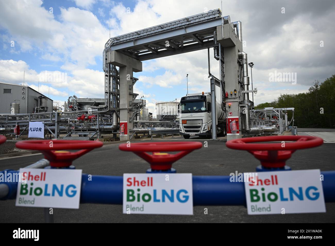 Cologne, Germany. 18th Apr, 2024. A truck is parked at the loading ...