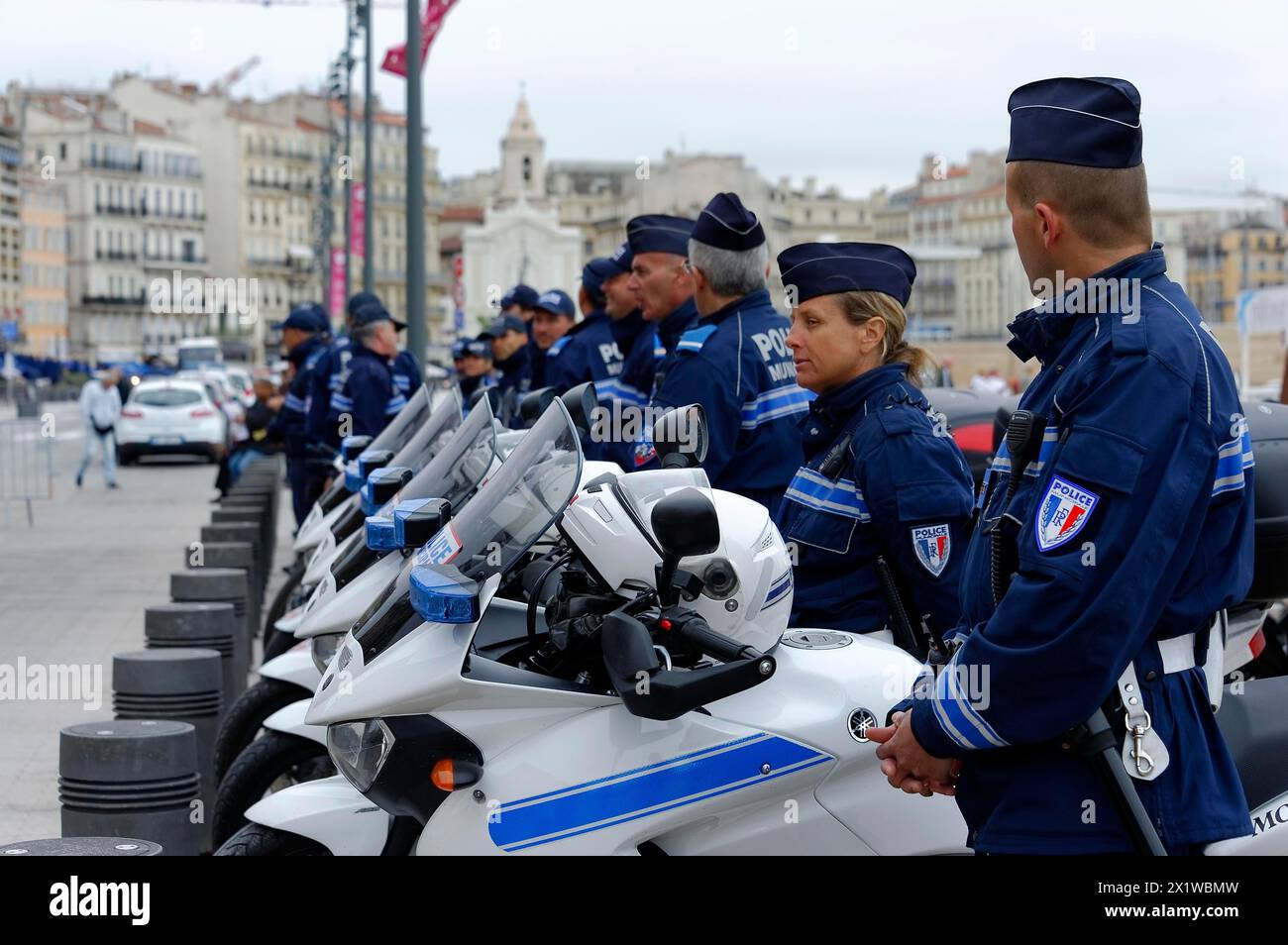 Safety stand hi-res stock photography and images - Alamy