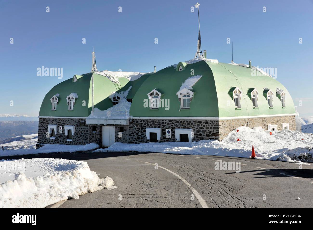 Base militar sierra nevada hi-res stock photography and images - Alamy