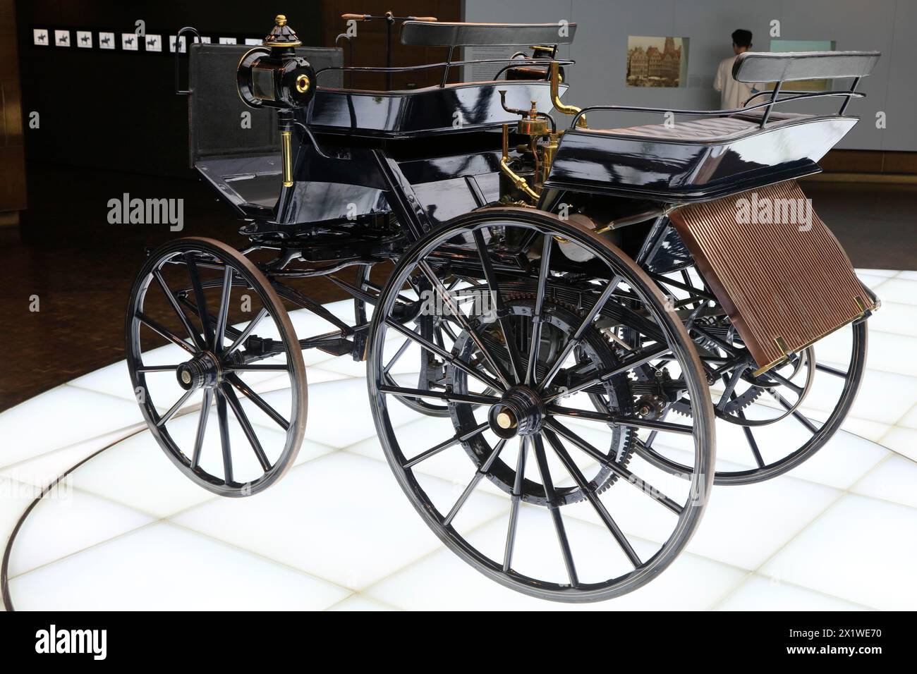 Worlds first automobile hi-res stock photography and images - Alamy