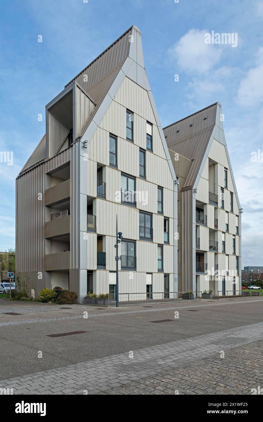 Modern architecture in the harbour, Houses, Dunkirk, France Stock Photo ...