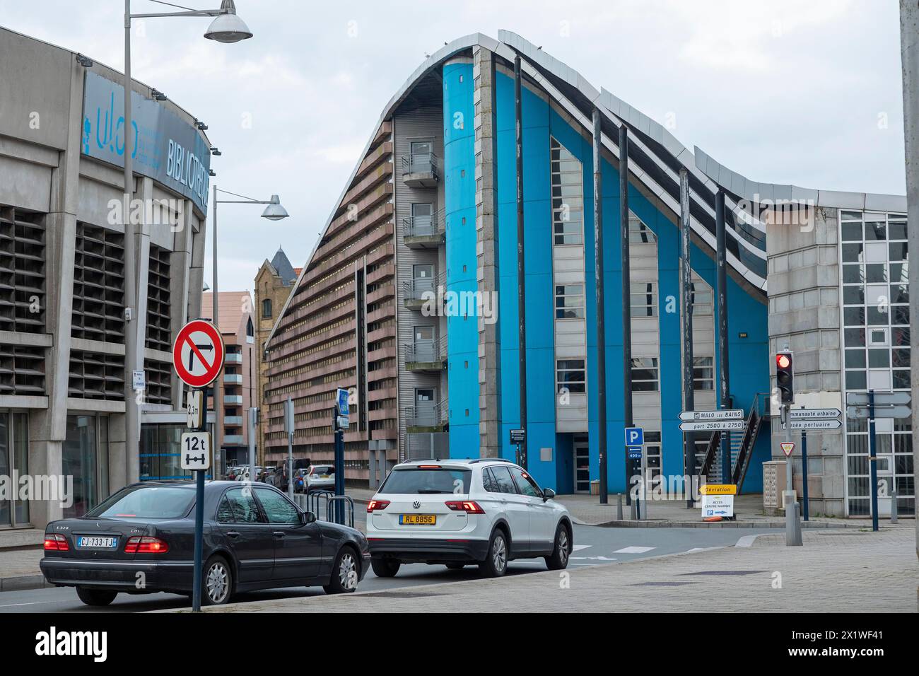 Colourful buildings, cars, street, Dunkirk, France Stock Photo - Alamy