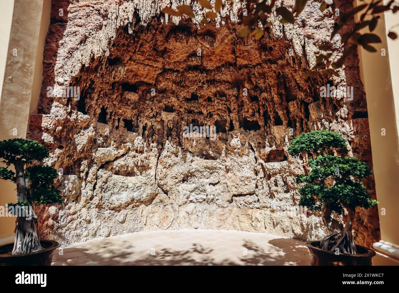 Elaborate grotto hi-res stock photography and images - Alamy
