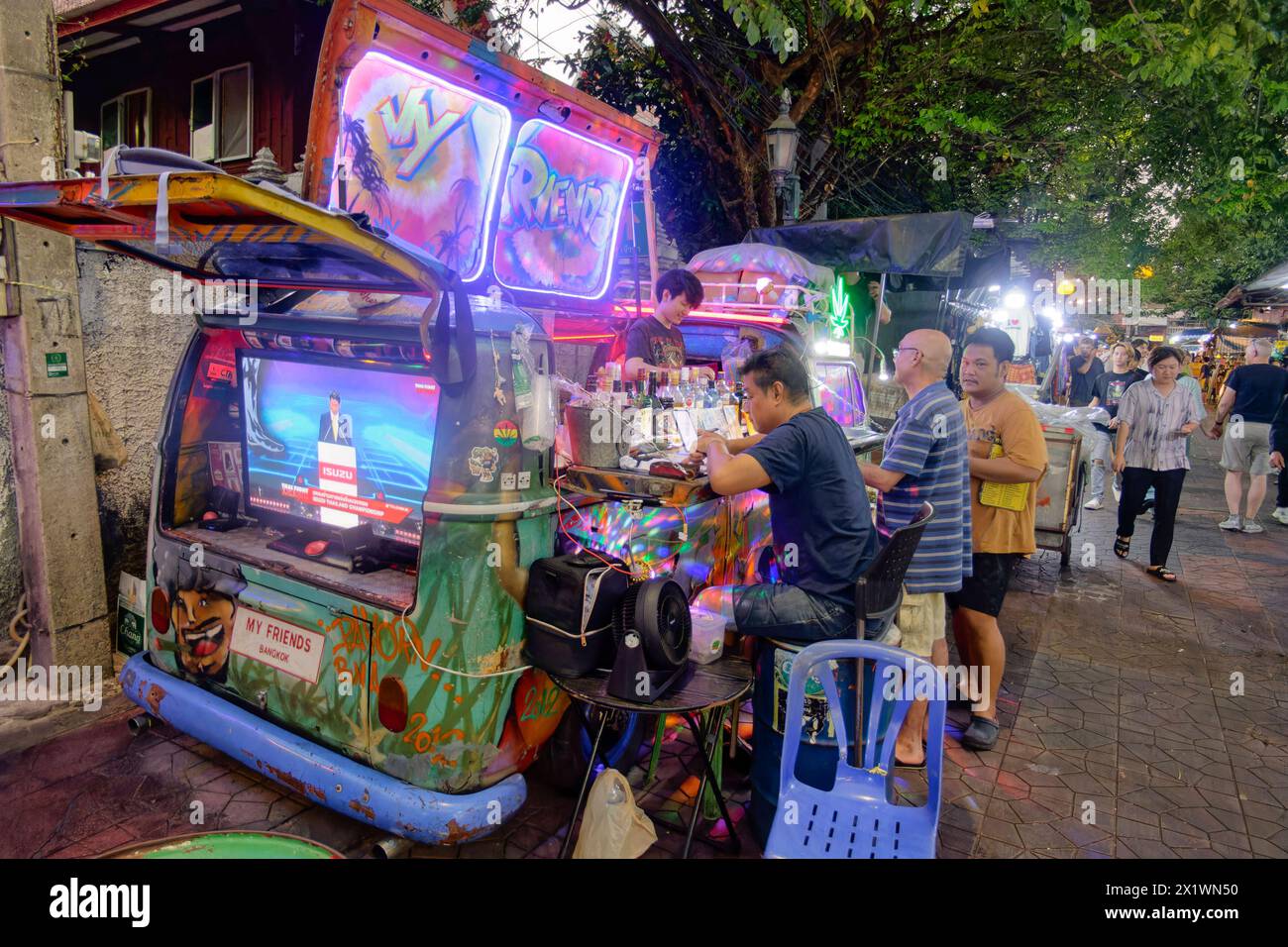 VW bus cocktail bar in Soi Rambuttri. Bangkok VW bus cocktail bar in ...