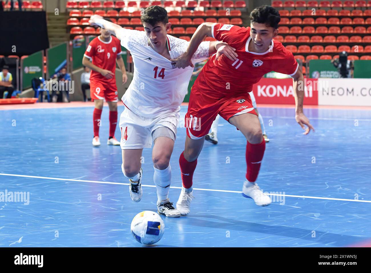 Bangkok, Thailand. 18th Apr, 2024. Behrooz Behrooz Azimihematabadi (L) of IR Iran and Mohammad ...