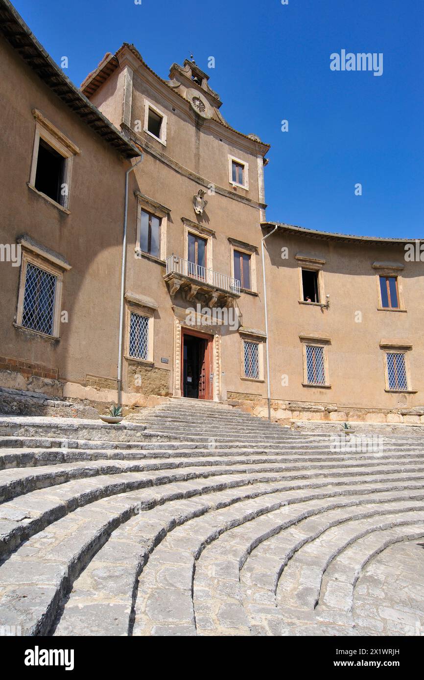 Palestrina hi-res stock photography and images - Alamy