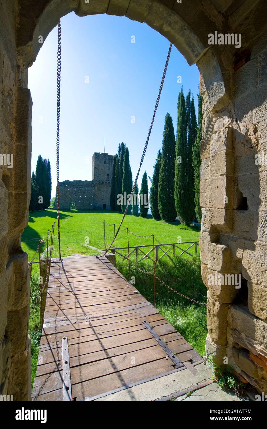 Romena castle hi-res stock photography and images - Alamy