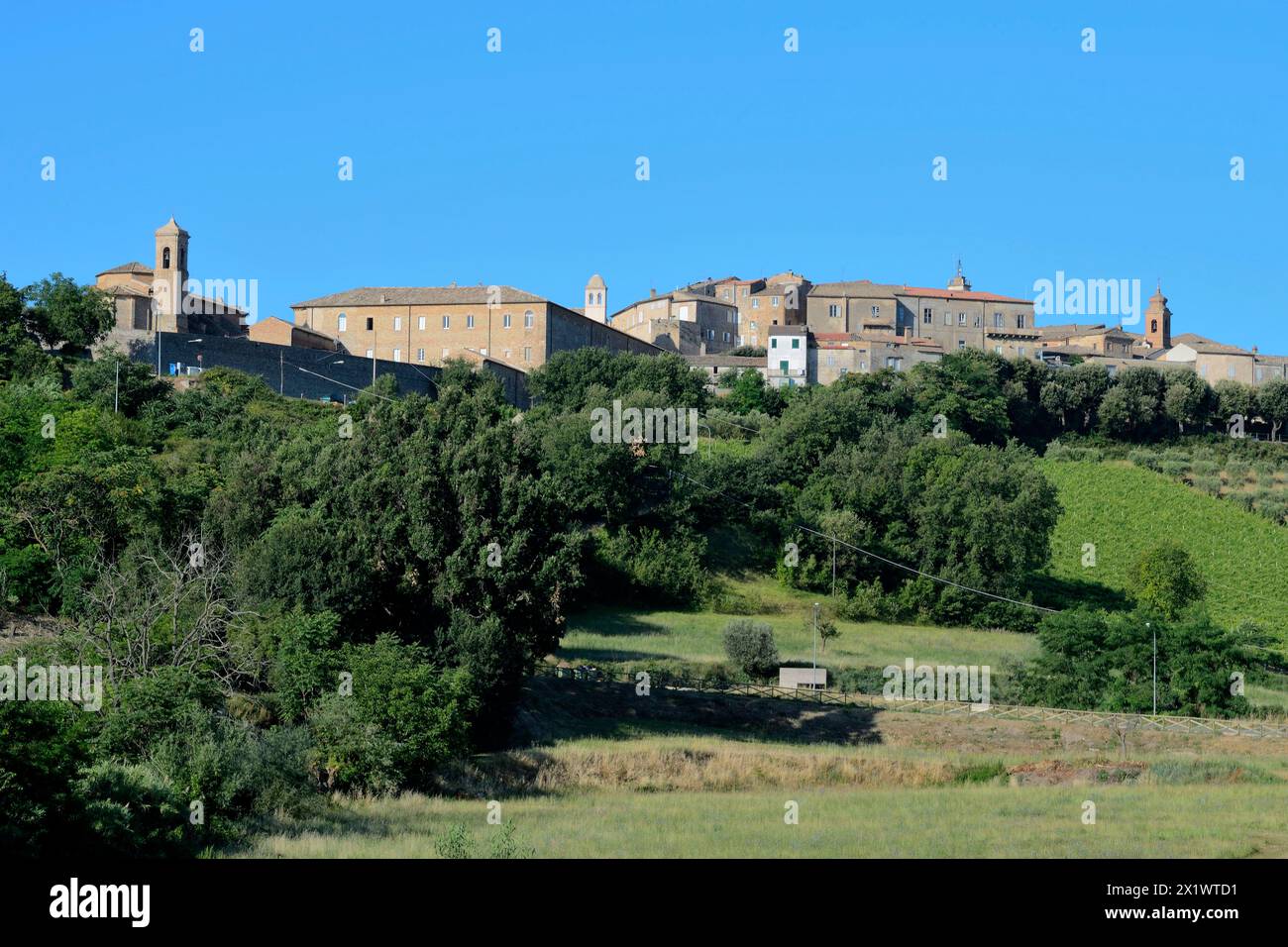 Montefiore dell’aso hi-res stock photography and images - Alamy