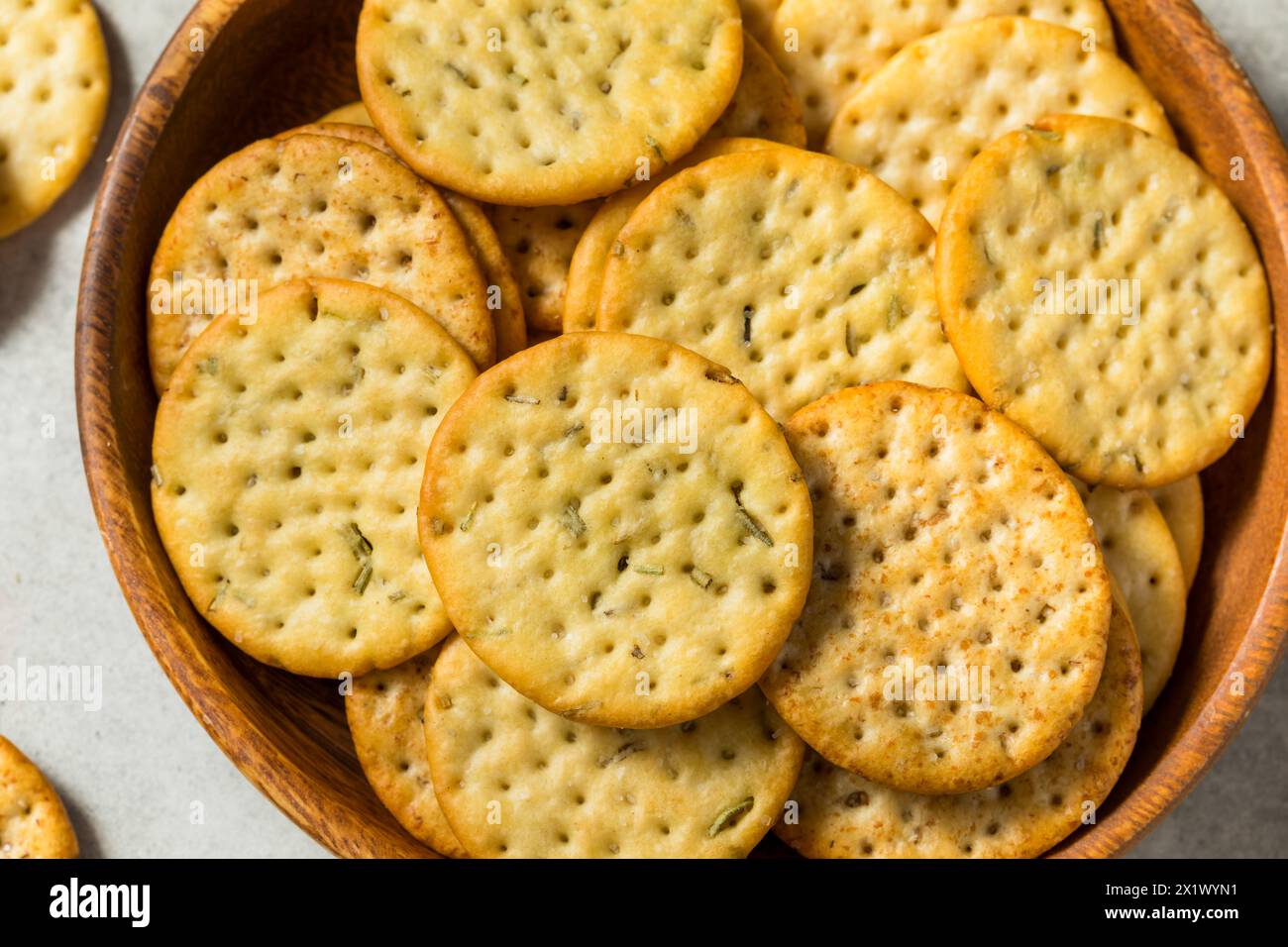 Assorted Round Whole Wheat Crackers in a Bowl Stock Photo - Alamy