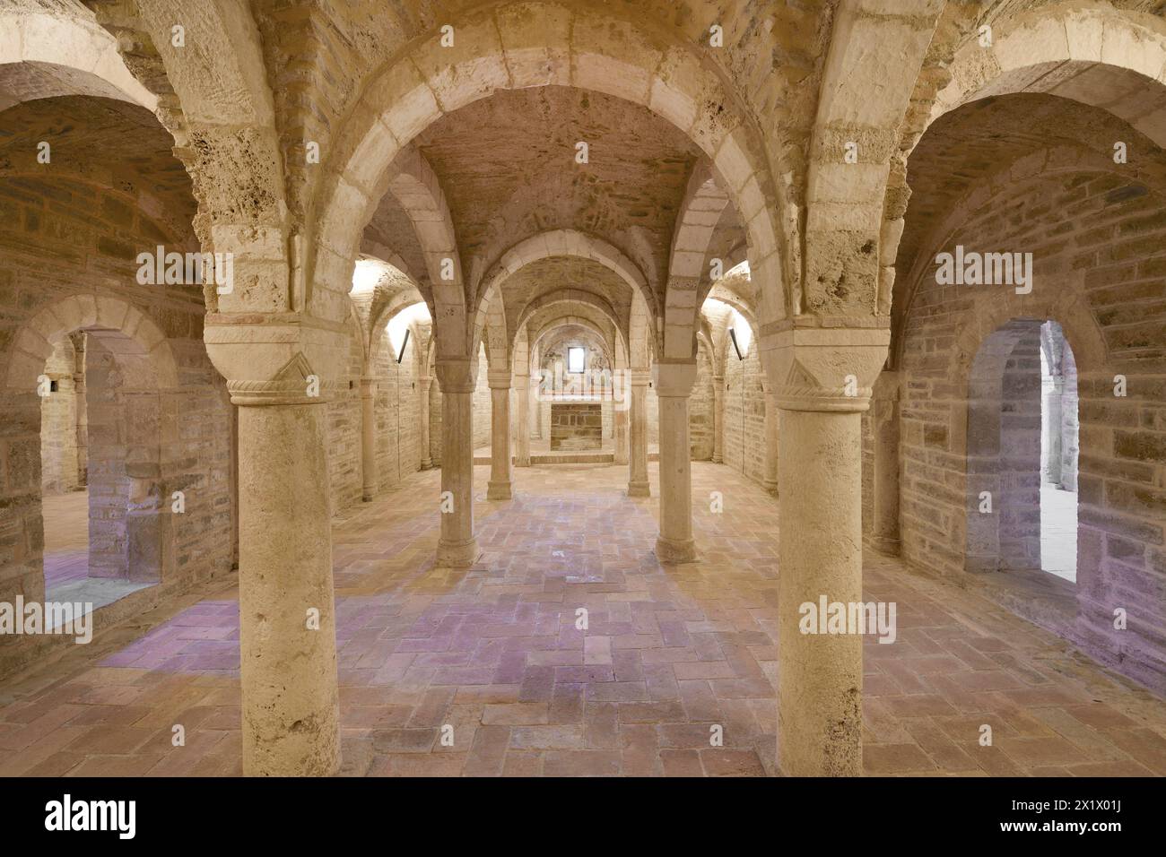 Crypt. Abbey of Sant'urbano. Apiro. Marche. Italy Stock Photo - Alamy