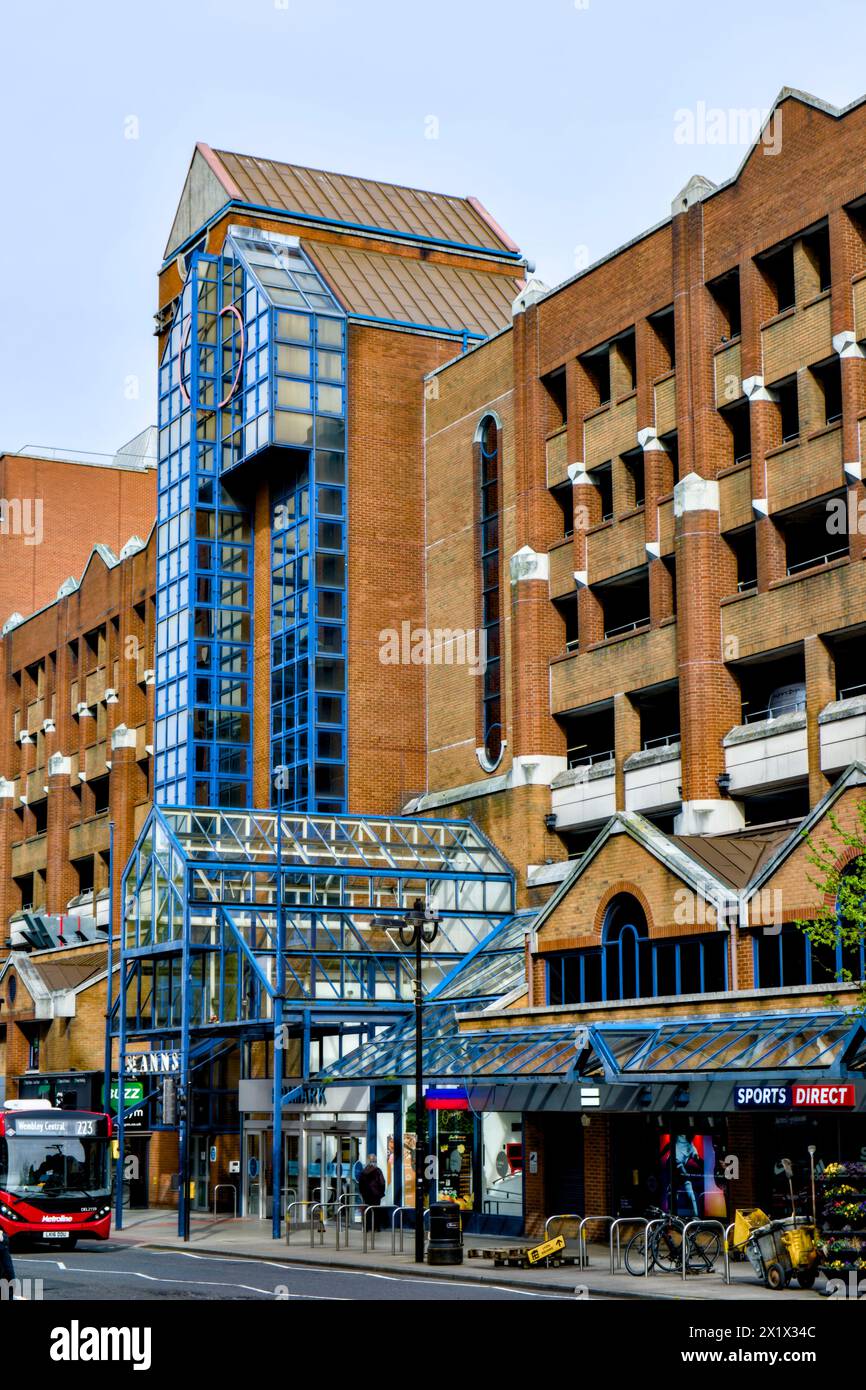 St.Anns Shopping Centre, Harrow, Borough of Harrow, London, England, UK ...