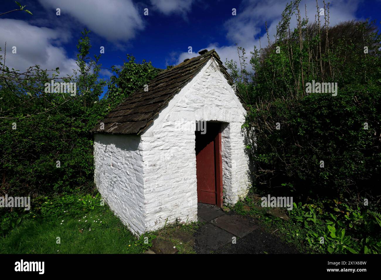 Cinder path leading to an outside lavatory (Ty Bach) at Kennixton ...