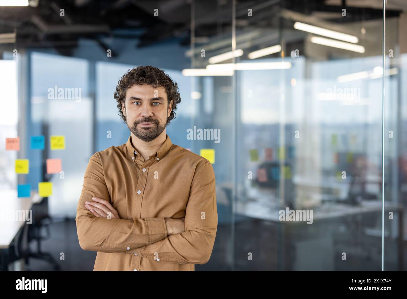 Portrait focused strict person hi-res stock photography and images - Alamy
