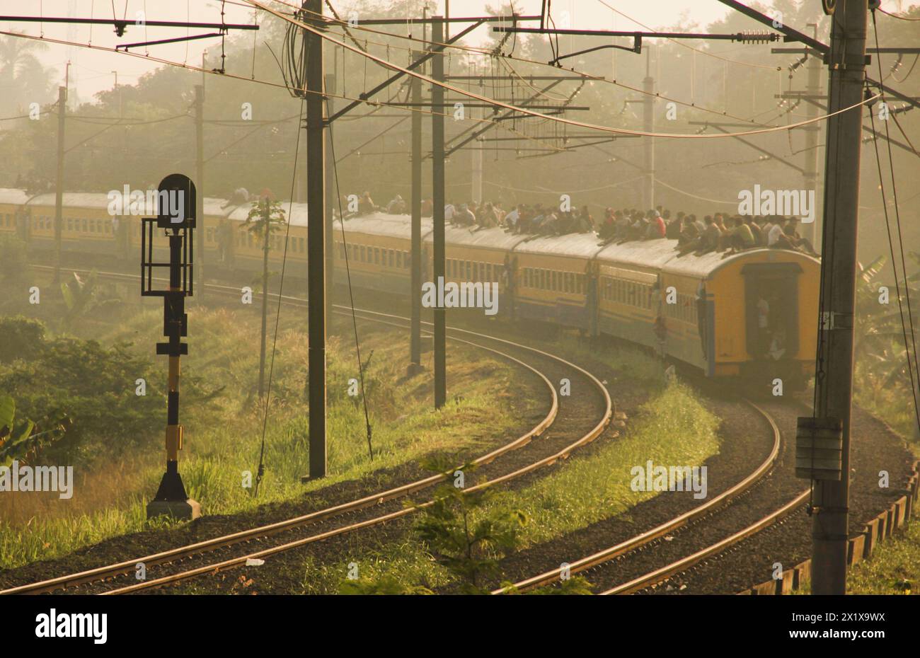 Fully occupied transportation hi-res stock photography and images - Alamy