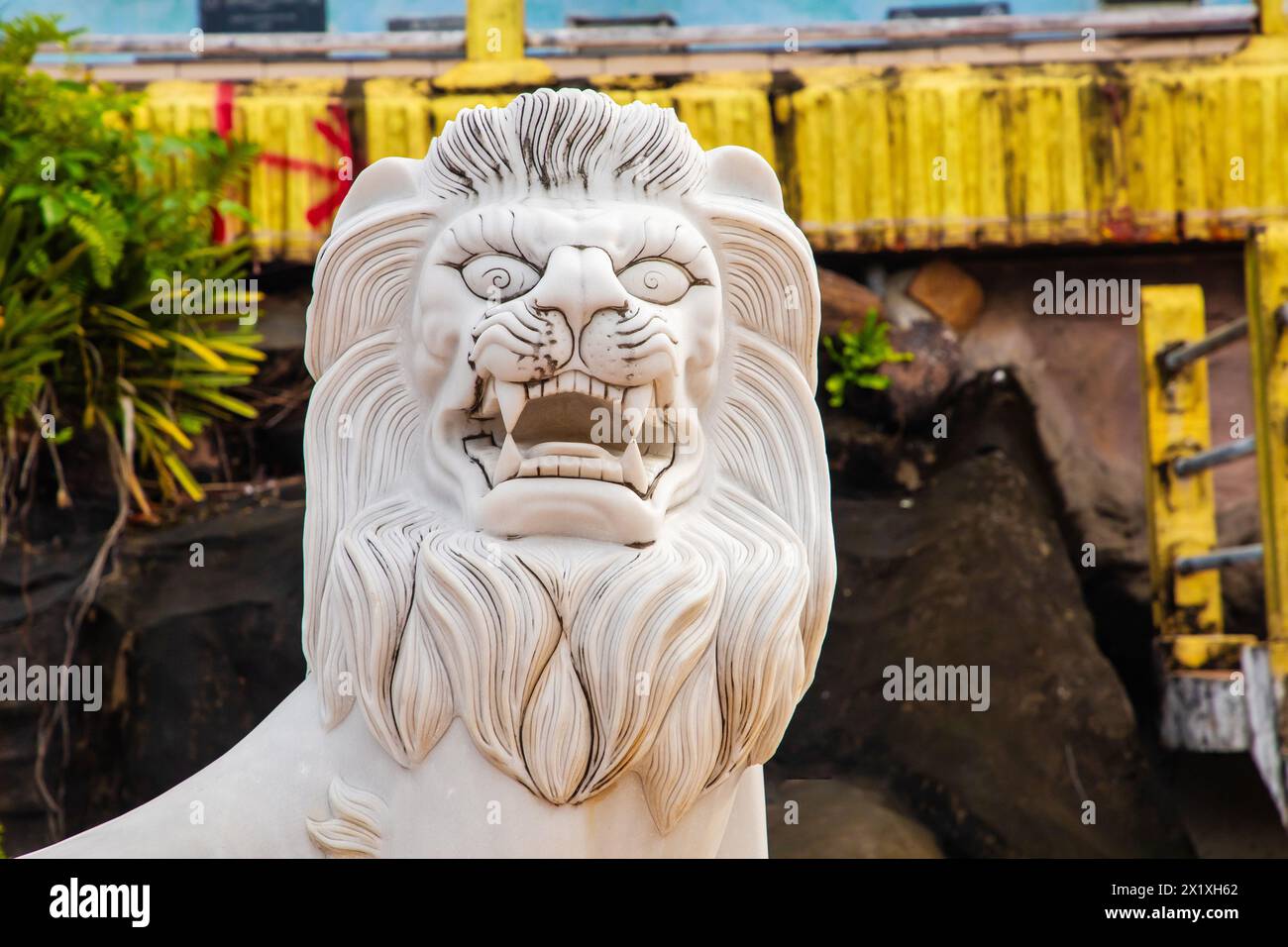 Bentota sri lanka temple hi-res stock photography and images - Alamy