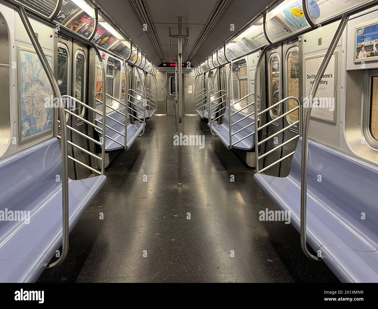 The g train brooklyn hi-res stock photography and images - Alamy