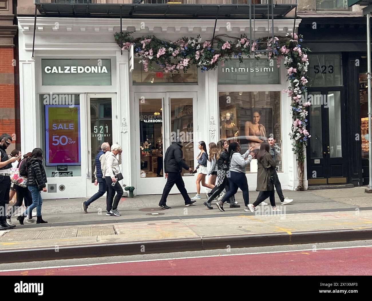 People cruising along Broadway in the fashionable SOHO neighborhood in ...